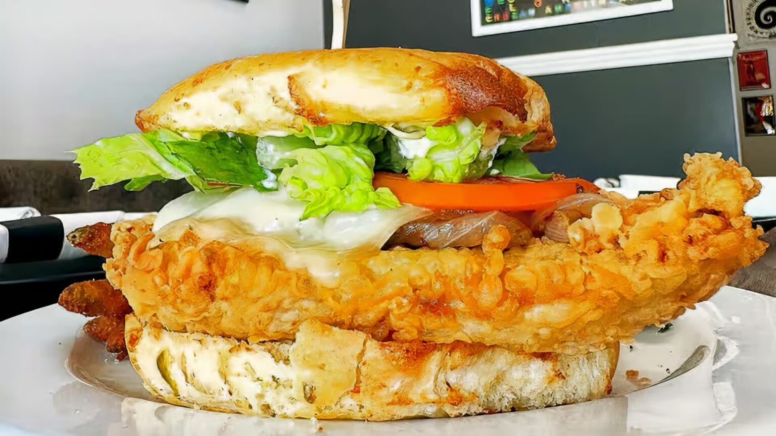 Food – Luna Bar & Grill